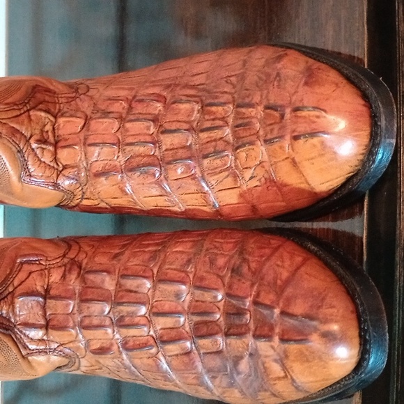 EL Buitre | Shoes | Gorgeous Hand Crafted Hornback Alligator Boots Made ...